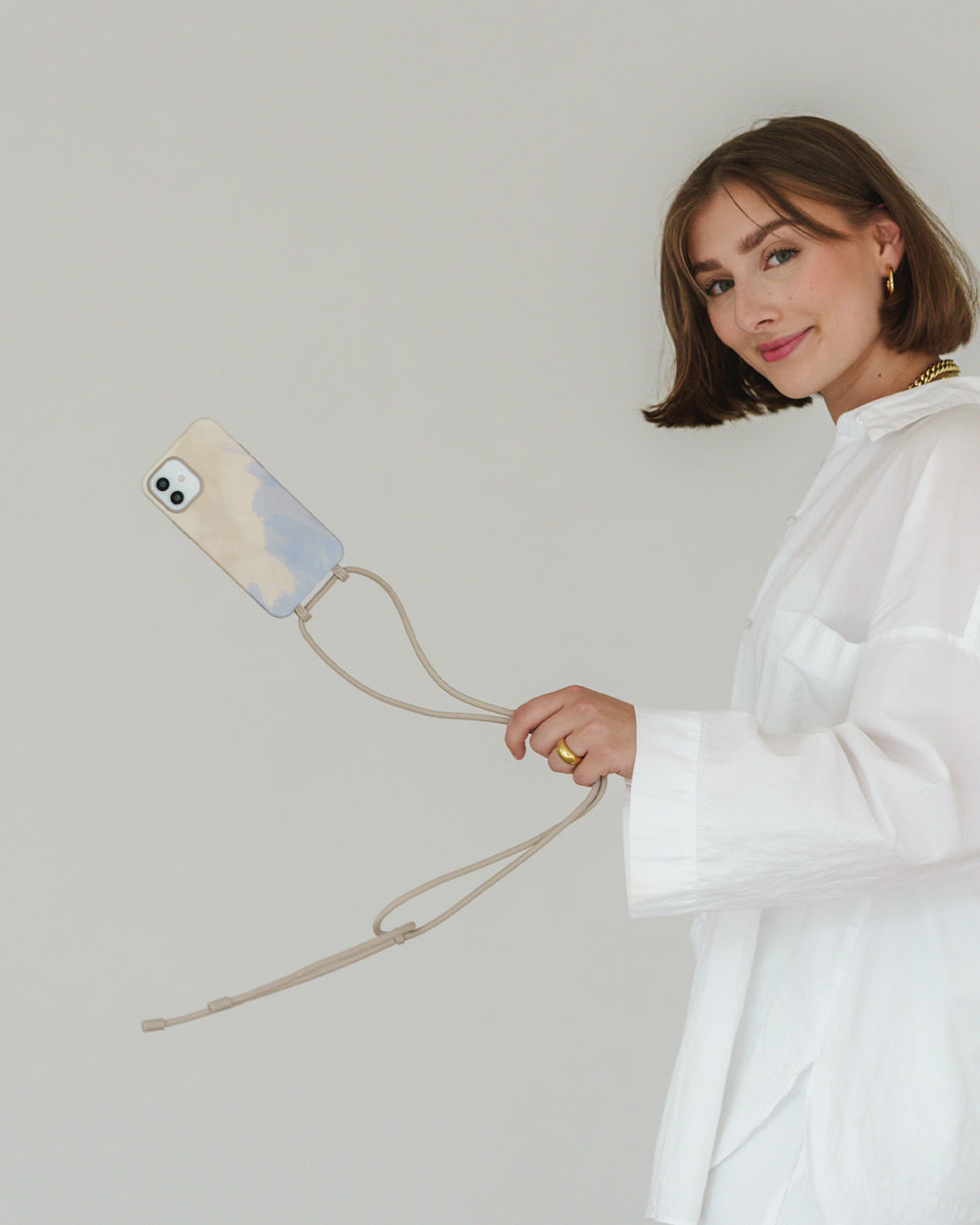 Handykette mit abnehmbarer Kordel im Batik Look | Change Case